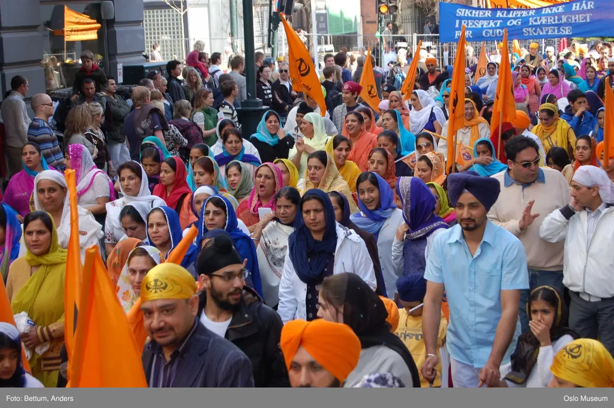 Sikhisme, Vaisakhi feiring, Karl Johansgate, opptok, plakater, bannere ...