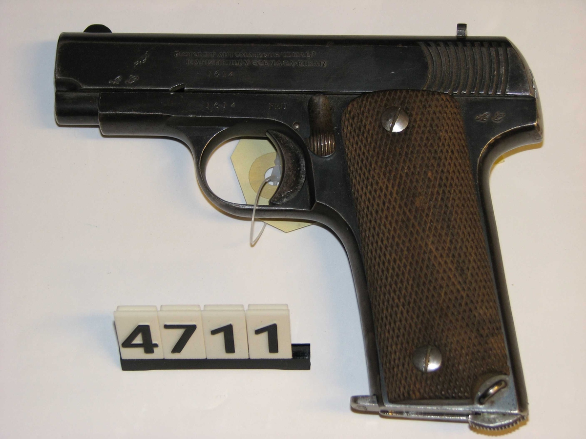 Pistol 7,65 mm Ideal - Forsvarets museer / DigitaltMuseum