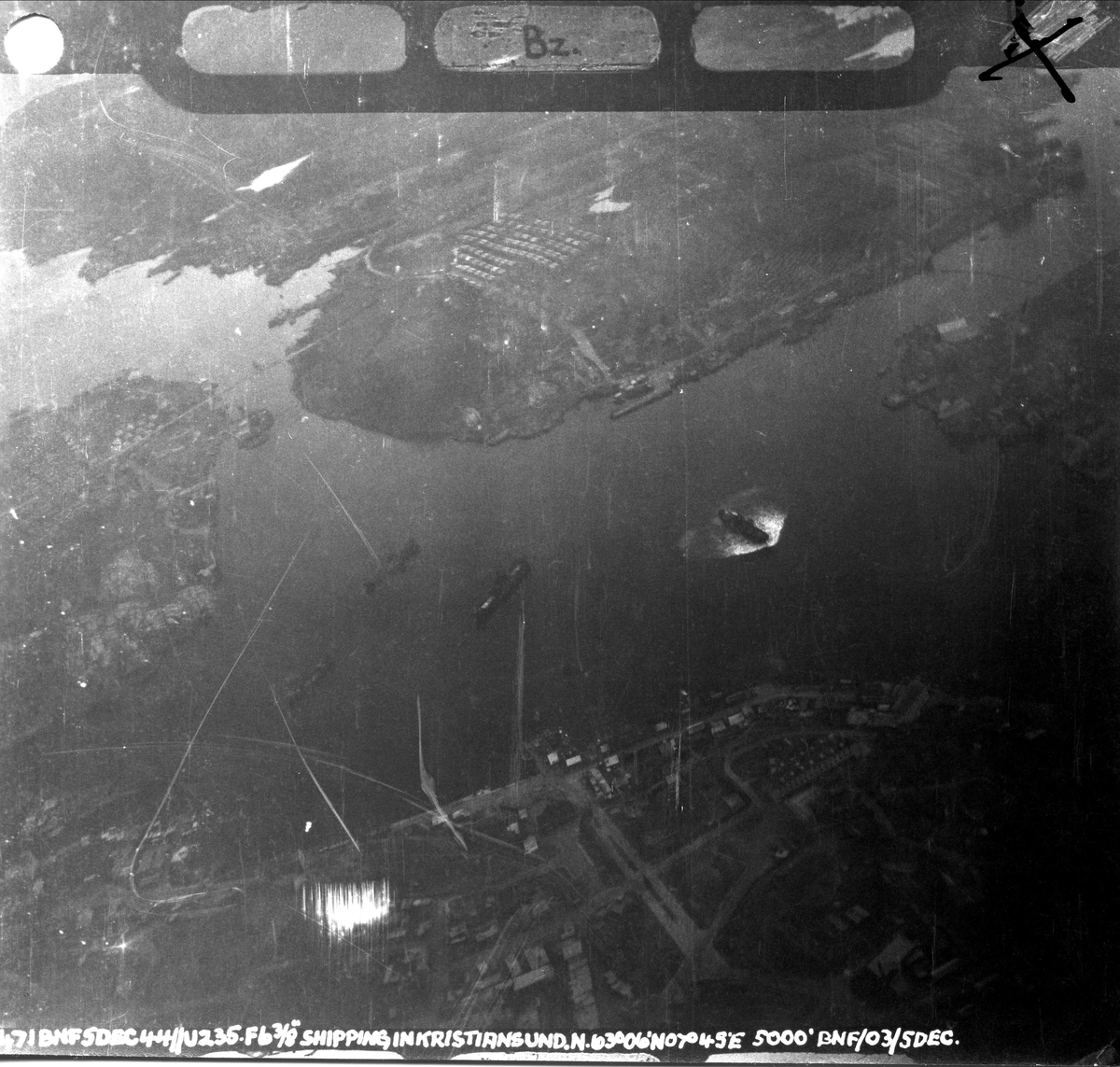 Banff Strike Wing angriper fiendtlige skip i Kristiansund, 5. desember ...