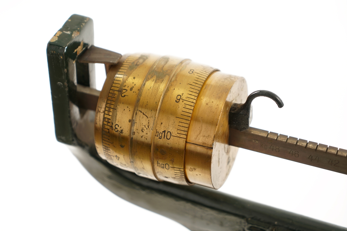 Balansevekt - Norsk Tollmuseum / DigitaltMuseum