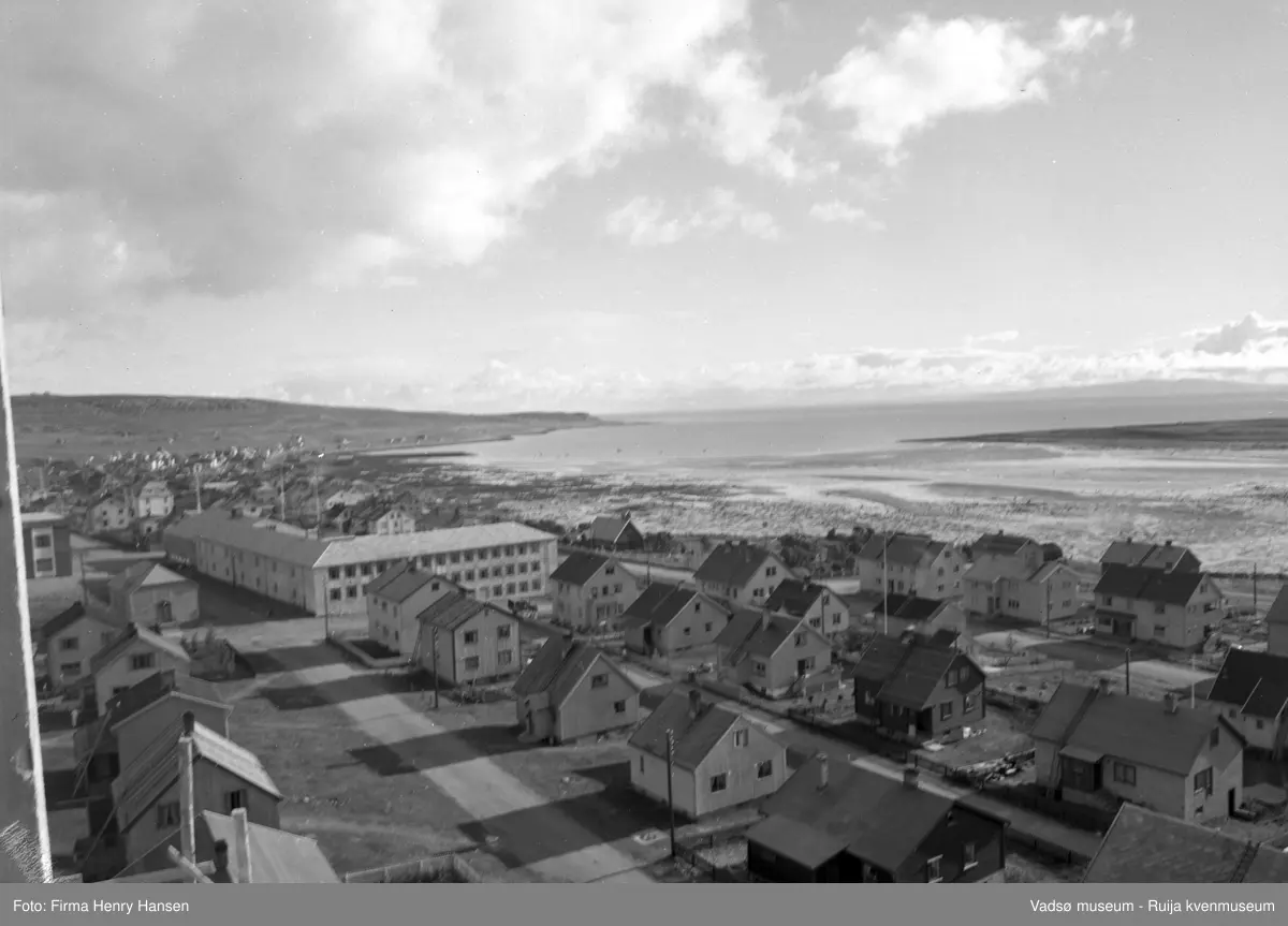 Gjenreisningsbilder fra Karl Hansen/Henry Hansen samlingen - Vadsø ...