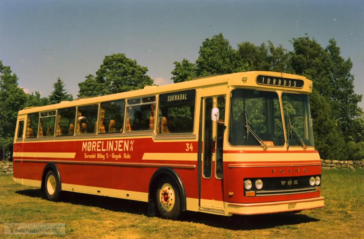 reg nr UX19442 Volvo B58-60 / V B K 42 (4662) 45 spl. 1975 mod ...